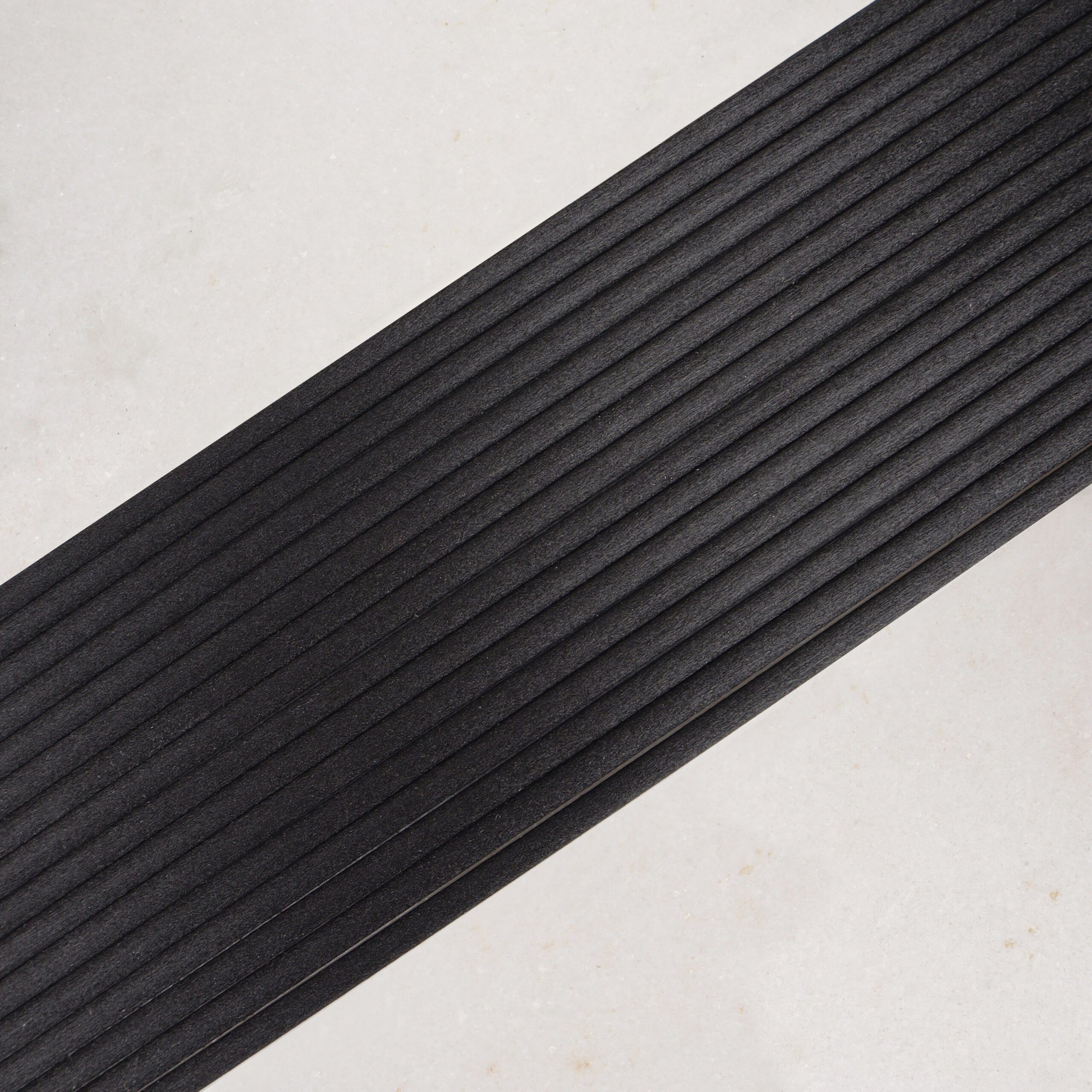 Black Reeds For Diffusers - 240mm x Ø 4mm | Cosy Owl | The Home of ...